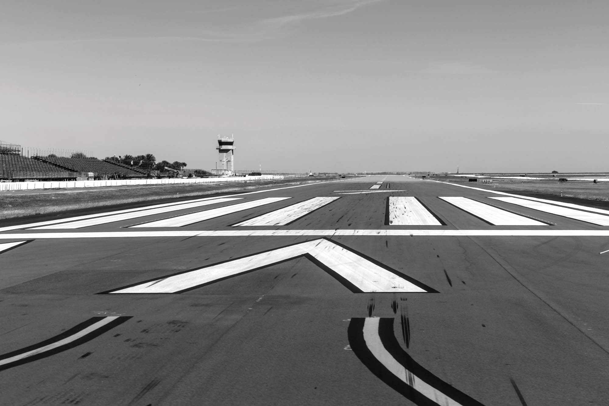 Learning to Manage Stress in Flight - Plane + Pilot